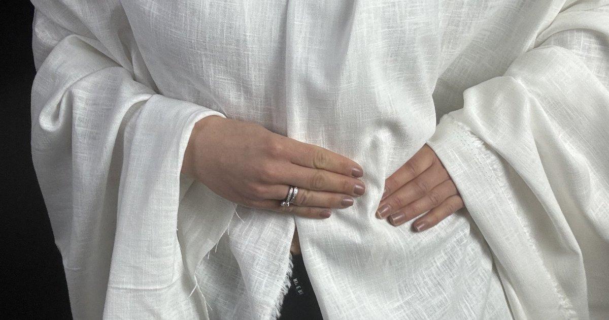 White Ramie and Cotton – Stitch Fabrics by M. Rosenberg & Son