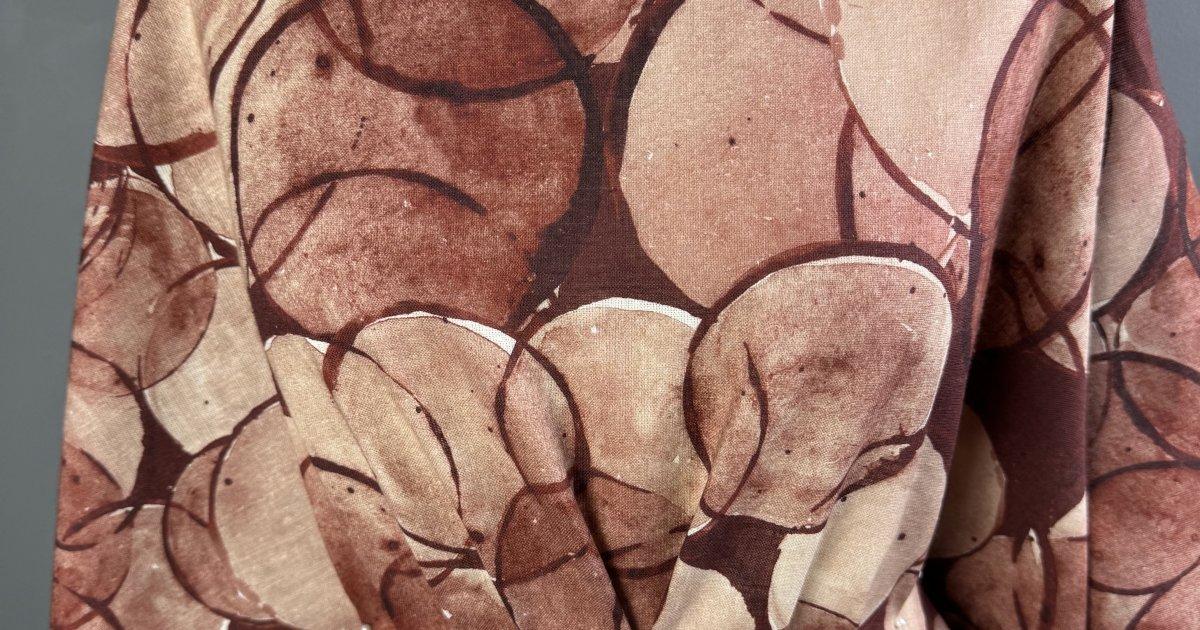 Italian Linen and Rayon Abstract Circles – Stitch Fabrics by M ...